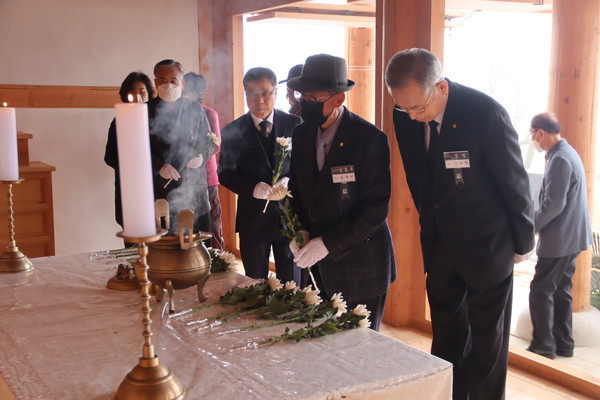 부여군, 충의사 제막식 및 애국지사 추모제 가져